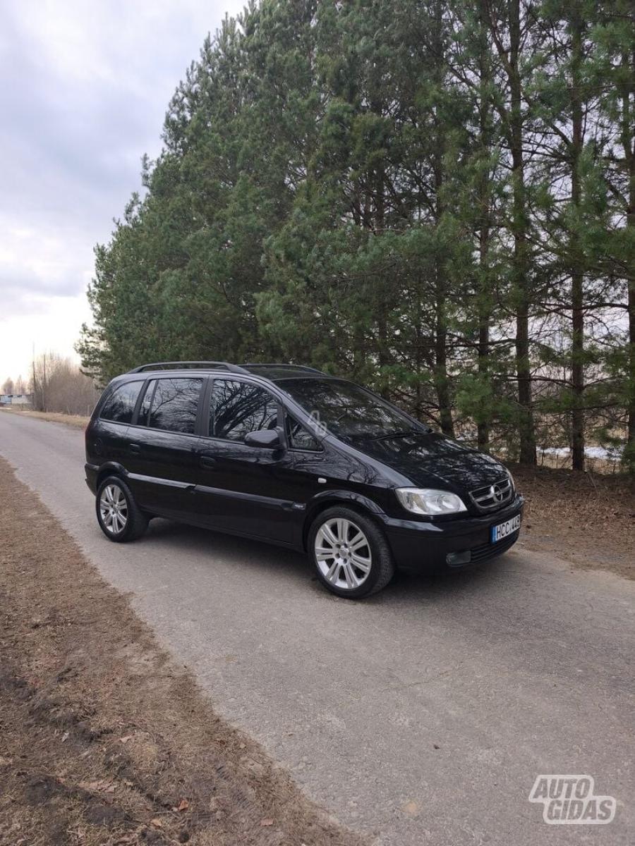 Opel Zafira 2004 Viļņa, ar dzinēja tilpumu 2.00 L un nobraukumu 331 tūkst. km par 1000 €, foto 1 vietnē AUTOMOTO.COM.LV