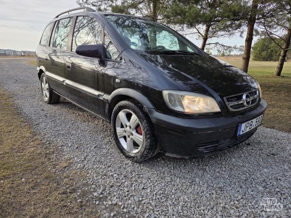Opel Zafira 2004 in Radviliskis, with an engine capacity of 2.00 L and mileage of 299 thousand km for 999 €, photo 1 on AUTOMOTO.COM.LV