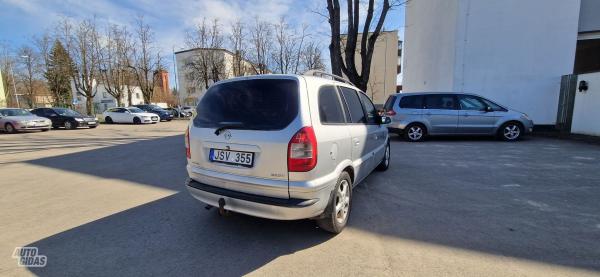 Opel Zafira 2004 in Mazeikiai, with an engine capacity of 2.20 L and mileage of 269 thousand km for 950 €, photo 6 on AUTOMOTO.COM.LV