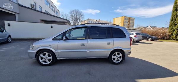 Opel Zafira 2004 in Mazeikiai, with an engine capacity of 2.20 L and mileage of 269 thousand km for 950 €, photo 10 on AUTOMOTO.COM.LV