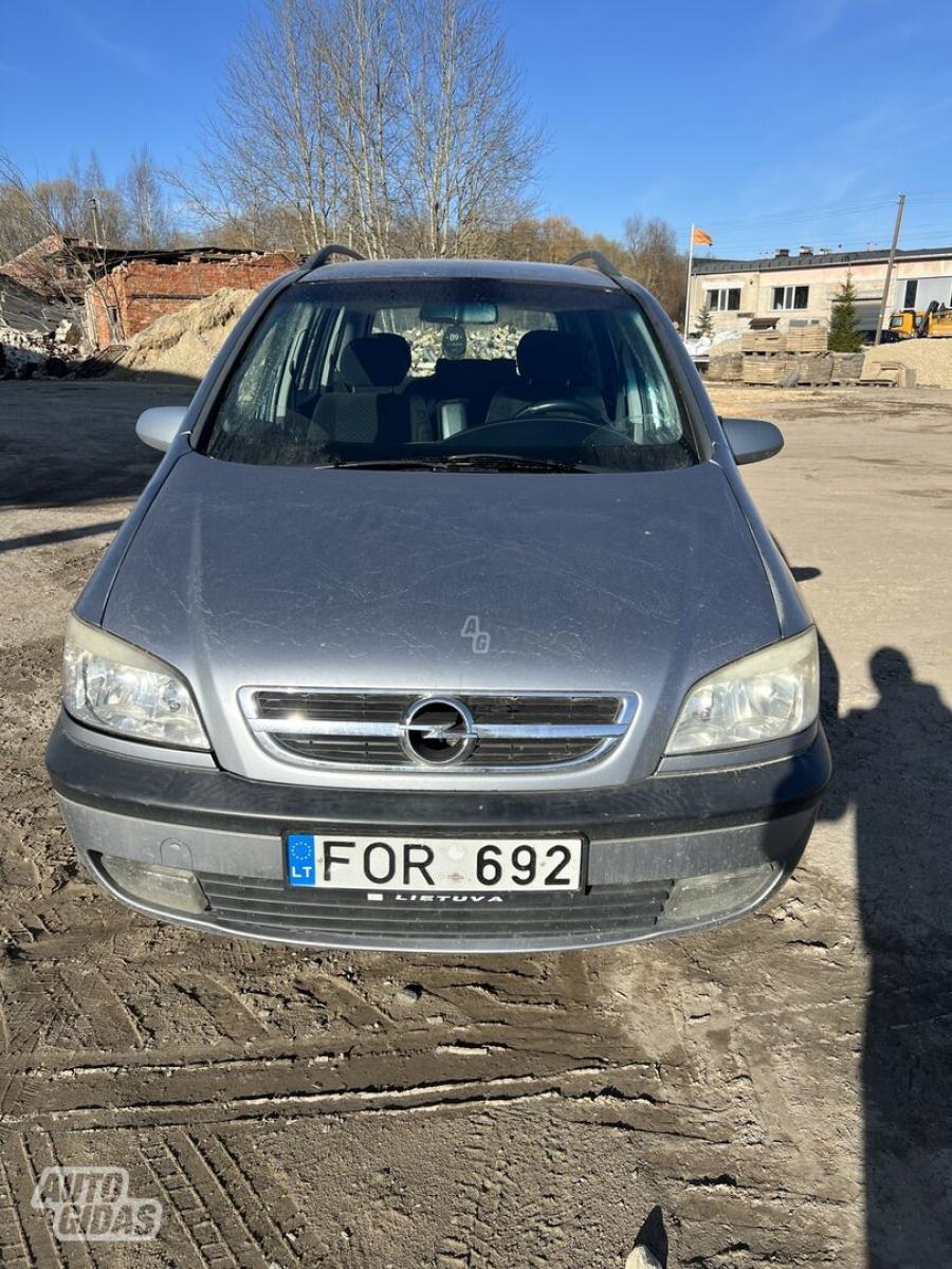 Opel Zafira 2004 in Birzai, with an engine capacity of 2.00 L and mileage of 319 thousand km for 820 €, photo 3 on AUTOMOTO.COM.LV