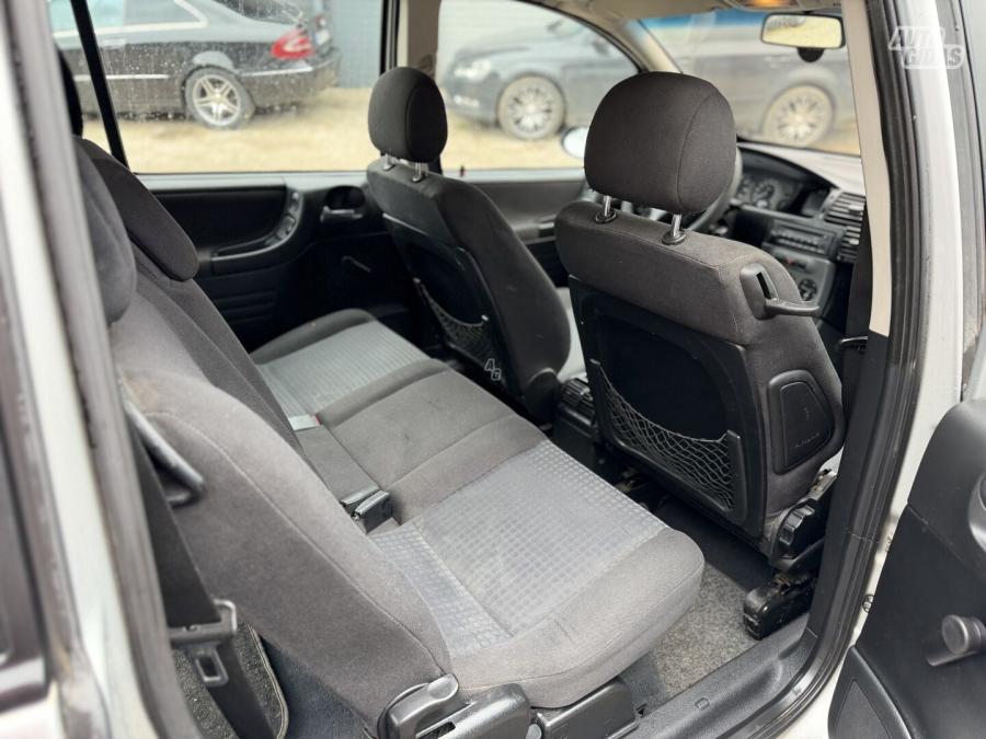 Opel Zafira 2004 Utena, ar dzinēja tilpumu 2.20 L un nobraukumu 325 tūkst. km par 1050 €, foto 10 vietnē AUTOMOTO.COM.LV