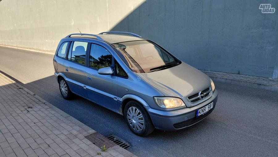 Opel Zafira 2004 in Mazeikiai, with an engine capacity of 2.20 L and mileage of 329 thousand km for 470 €, photo 1 on AUTOMOTO.COM.LV