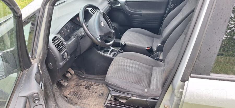 Opel Zafira 2004 Rīga, ar dzinēja tilpumu 1.80 L un nobraukumu 355 tūkst. km par 980 €, foto 7 vietnē AUTOMOTO.COM.LV