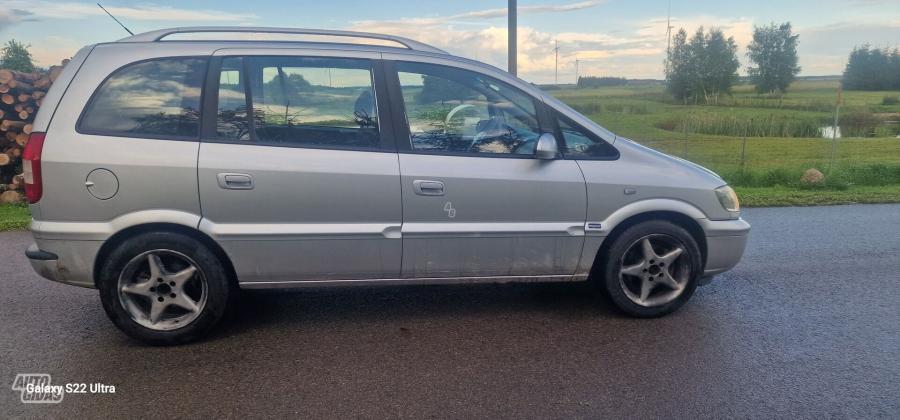 Opel Zafira 2004 Telšiai, ar dzinēja tilpumu 2.20 L un nobraukumu 300 tūkst. km par 950 €, foto 6 vietnē AUTOMOTO.COM.LV