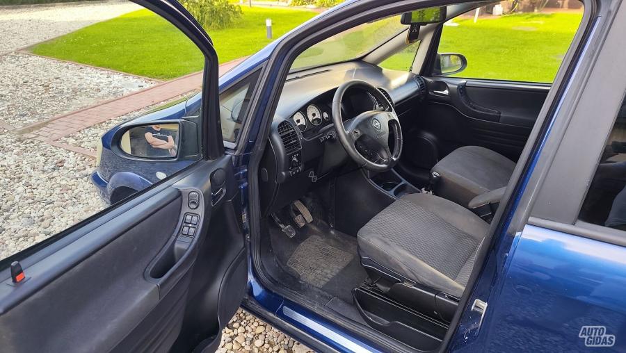 Opel Zafira 2004 Marijampole, ar dzinēja tilpumu 2.00 L un nobraukumu 440 tūkst. km par 450 €, foto 12 vietnē AUTOMOTO.COM.LV