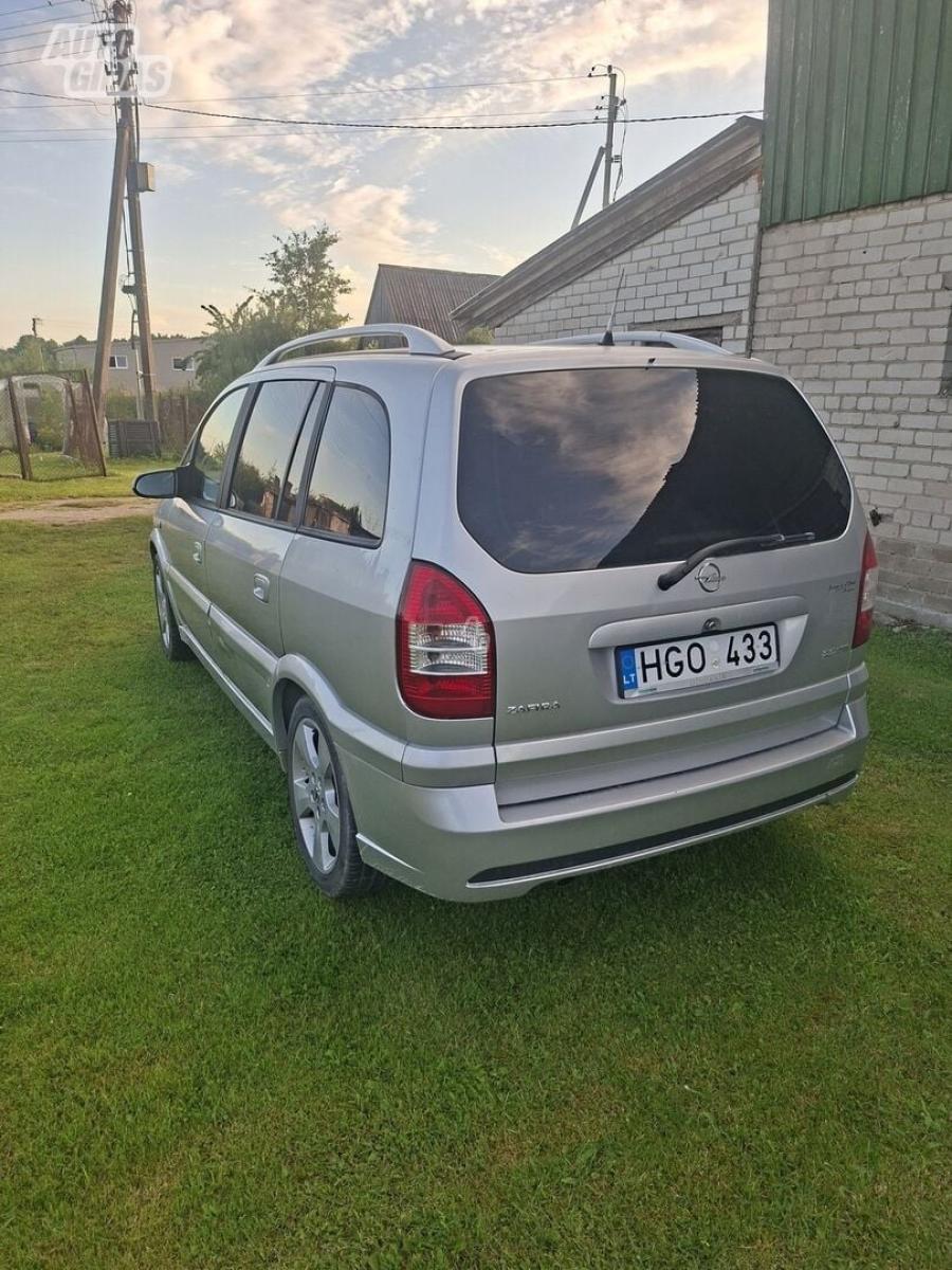 Opel Zafira 2004 Gargždai, ar dzinēja tilpumu 2.20 L un nobraukumu 281 tūkst. km par 1100 €, foto 1 vietnē AUTOMOTO.COM.LV