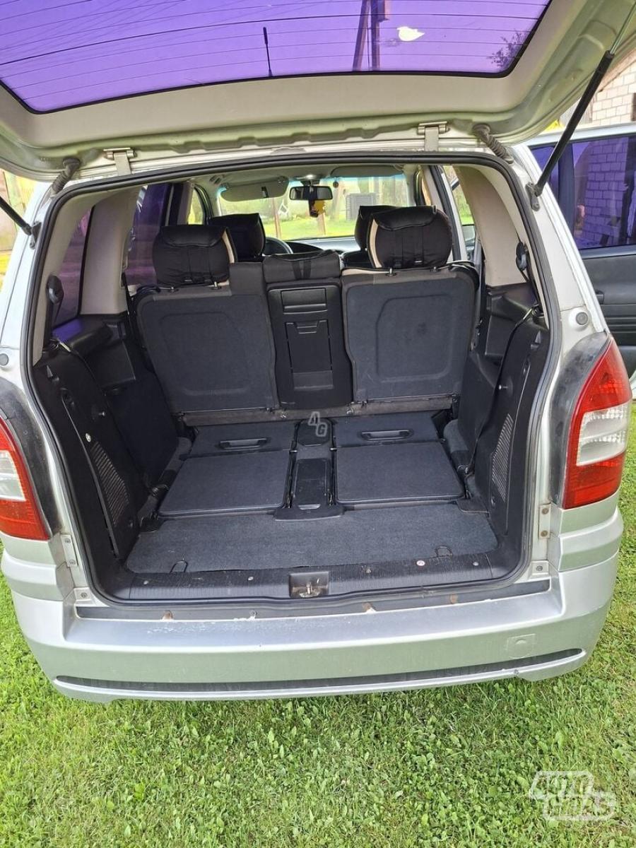 Opel Zafira 2004 Gargždai, ar dzinēja tilpumu 2.20 L un nobraukumu 281 tūkst. km par 1100 €, foto 9 vietnē AUTOMOTO.COM.LV