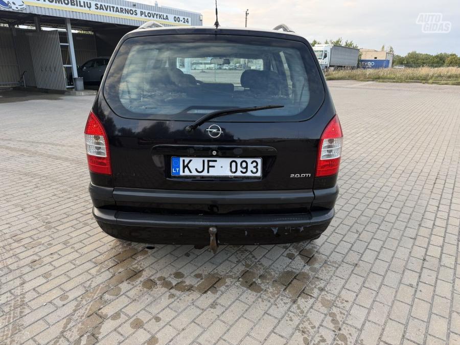 Opel Zafira 2004 Vilkaviškis, ar dzinēja tilpumu 2.00 L un nobraukumu 318 tūkst. km par 1000 €, foto 5 vietnē AUTOMOTO.COM.LV