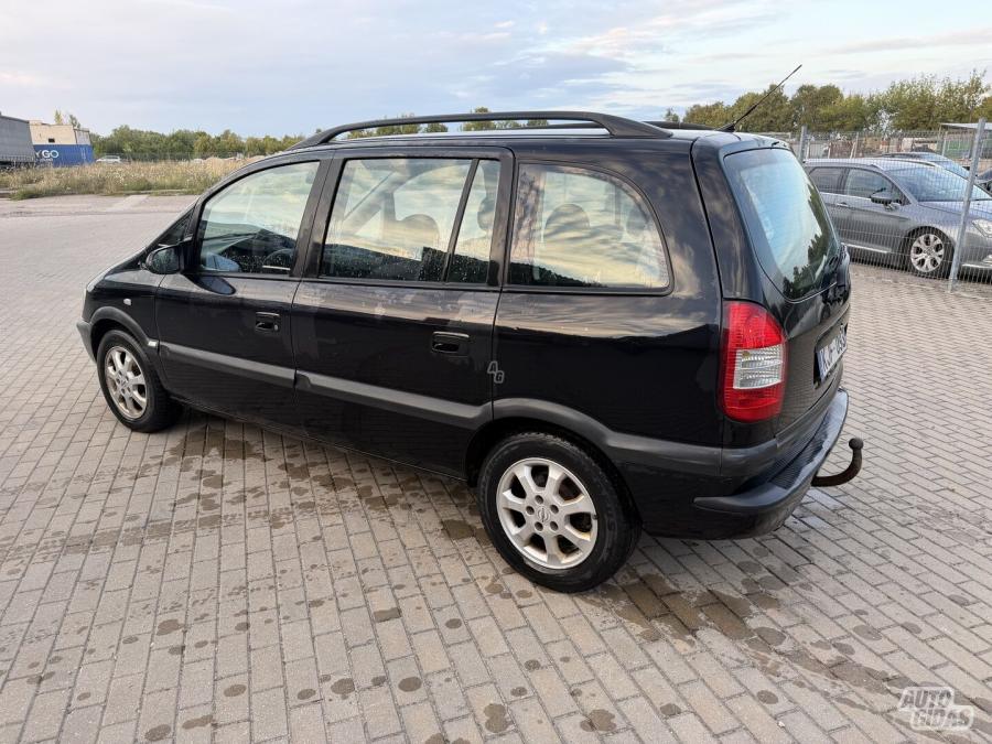 Opel Zafira 2004 Vilkaviškis, ar dzinēja tilpumu 2.00 L un nobraukumu 318 tūkst. km par 1000 €, foto 7 vietnē AUTOMOTO.COM.LV