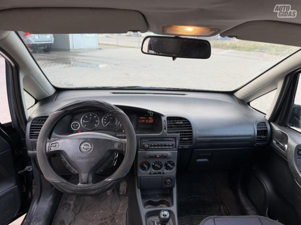 Opel Zafira 2004 VilkaviÅ”kis vietnÄ Opel Zafira 2004 VilkaviÅ”kis, ar dzinÄja tilpumu 2.00 L un nobraukumu 318 tÅ«kst. km par 1000 ā¬, foto 10 vietnÄ AUTOMOTO.COM.LV