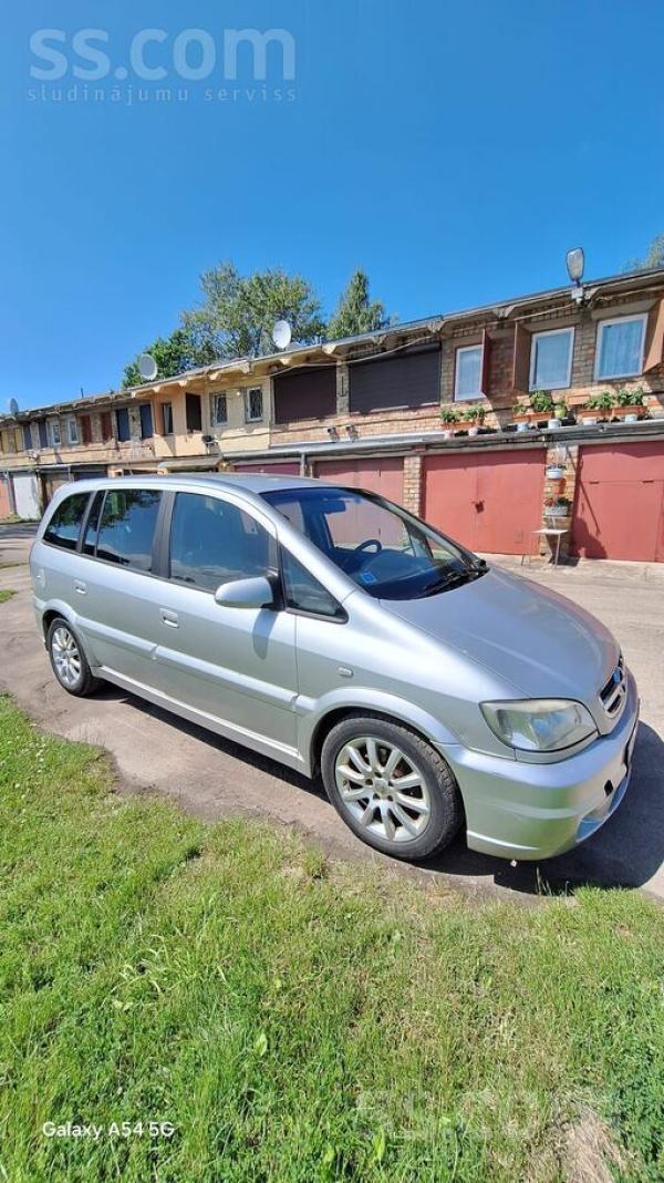 Opel Zafira 2005 Rīga, ar dzinēja tilpumu 2.20 L un nobraukumu 243 tūkst. km par 1000 €, foto 1 vietnē AUTOMOTO.COM.LV