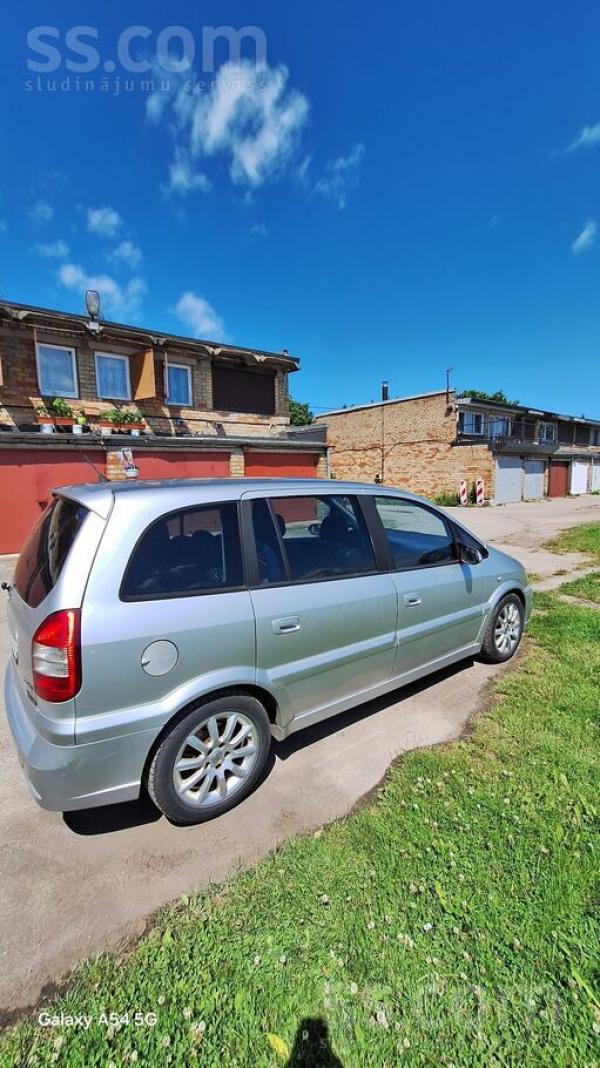 Opel Zafira 2005 Rīga, ar dzinēja tilpumu 2.20 L un nobraukumu 243 tūkst. km par 1000 €, foto 2 vietnē AUTOMOTO.COM.LV
