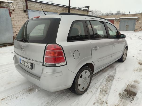 Opel Zafira 2005 Ukmergė, ar dzinēja tilpumu 1.90 L un nobraukumu 416 tūkst. km par 950 €, foto 3 vietnē AUTOMOTO.COM.LV