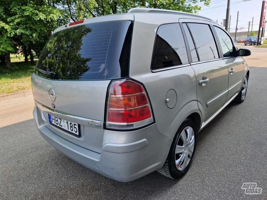Opel Zafira 2005 Marijampole, ar dzinēja tilpumu 1.90 L un nobraukumu 400 tūkst. km par 1150 €, foto 5 vietnē AUTOMOTO.COM.LV