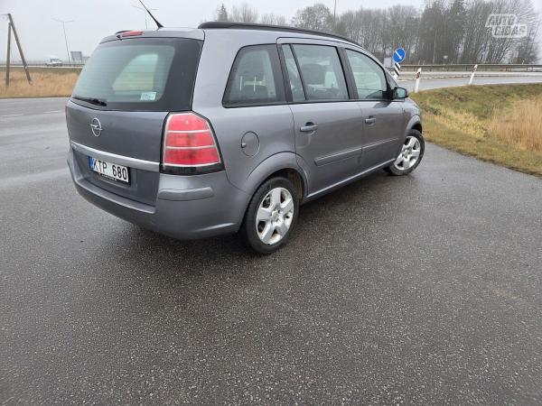 Opel Zafira 2005 Radviliškis, ar dzinēja tilpumu 1.60 L un nobraukumu 240 tūkst. km par 1150 €, foto 2 vietnē AUTOMOTO.COM.LV