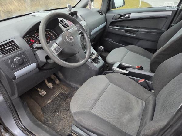 Opel Zafira 2005 Radviliškis, ar dzinēja tilpumu 1.60 L un nobraukumu 240 tūkst. km par 1150 €, foto 5 vietnē AUTOMOTO.COM.LV