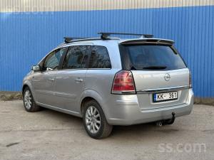 Opel Zafira 2005 in Riga, with an engine capacity of 1.90 L and mileage of 308 thousand km for 1690 €, photo 7 on AUTOMOTO.COM.LV