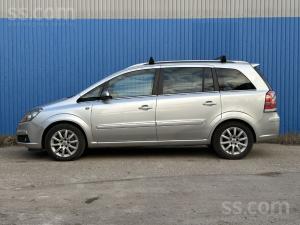 Opel Zafira 2005 in Riga, with an engine capacity of 1.90 L and mileage of 308 thousand km for 1690 €, photo 8 on AUTOMOTO.COM.LV
