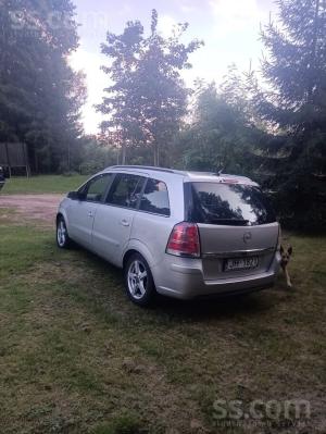 Opel Zafira 2005 Rēzekne, ar dzinēja tilpumu 1.90 L un nobraukumu 344 tūkst. km par 900 €, foto 5 vietnē AUTOMOTO.COM.LV
