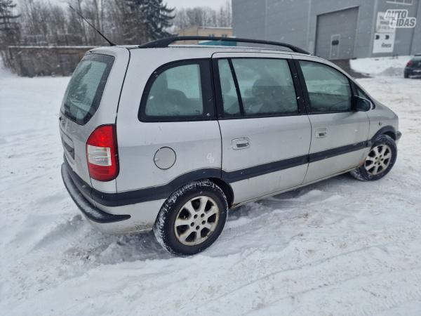 Opel Zafira 2005 Anykščiai, ar dzinēja tilpumu 2.00 L un nobraukumu 315 tūkst. km par 580 €, foto 2 vietnē AUTOMOTO.COM.LV