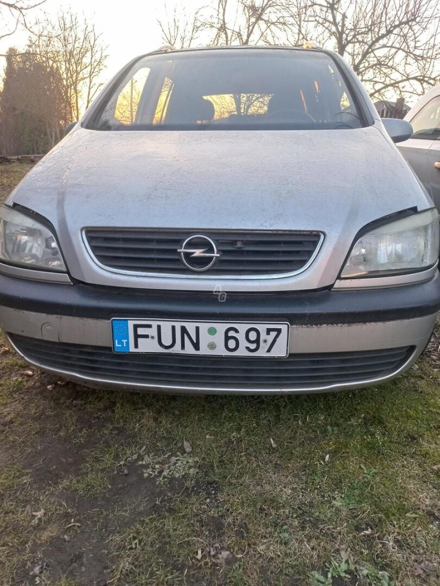 Opel Zafira 2005 in Kaunas, with an engine capacity of 2.20 L and mileage of 166 thousand km for 999 €, photo 1 on AUTOMOTO.COM.LV