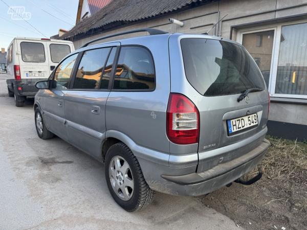 Opel Zafira 2005 Kauņa, ar dzinēja tilpumu 2.00 L un nobraukumu 300 tūkst. km par 890 €, foto 4 vietnē AUTOMOTO.COM.LV