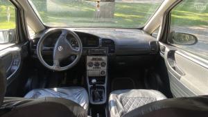 Opel Zafira 2005 in Vilnius, with an engine capacity of 2.20 L and mileage of 319 thousand km for 650 €, photo 10 on AUTOMOTO.COM.LV