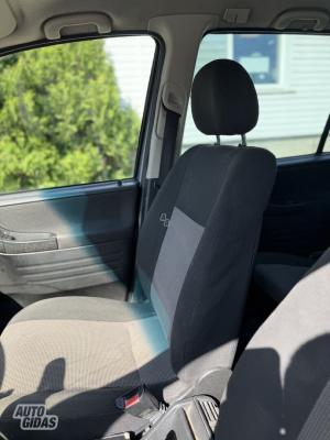 Opel Zafira 2005 Kauņa, ar dzinēja tilpumu 2.20 L un nobraukumu 299 tūkst. km par 650 €, foto 26 vietnē AUTOMOTO.COM.LV
