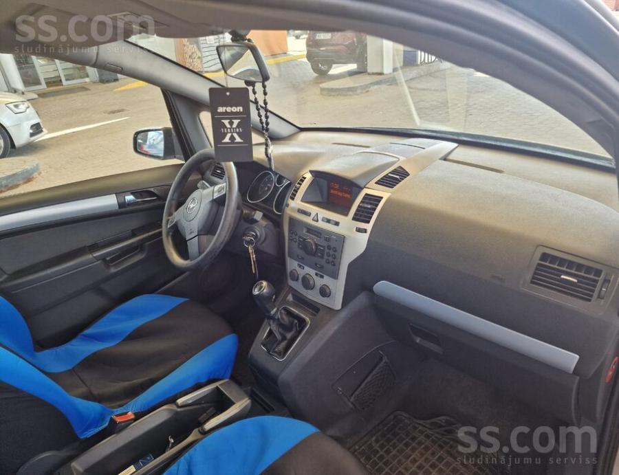 Опель Зафира 2005 в Елгава, объемом двигателя 1.90 л и пробегом 399 тыс. км за 1450 €, фото 9 на AUTOMOTO.COM.LV