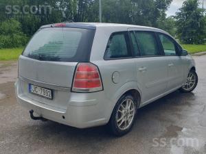 Опель Зафира 2005 в Елгава, объемом двигателя 1.90 л и пробегом 399 тыс. км за 1100 €, фото 4 на AUTOMOTO.COM.LV