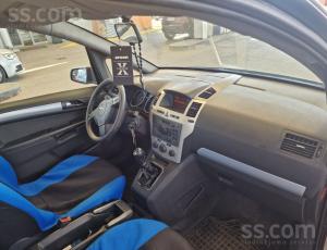 Опель Зафира 2005 в Елгава, объемом двигателя 1.90 л и пробегом 399 тыс. км за 1100 €, фото 8 на AUTOMOTO.COM.LV
