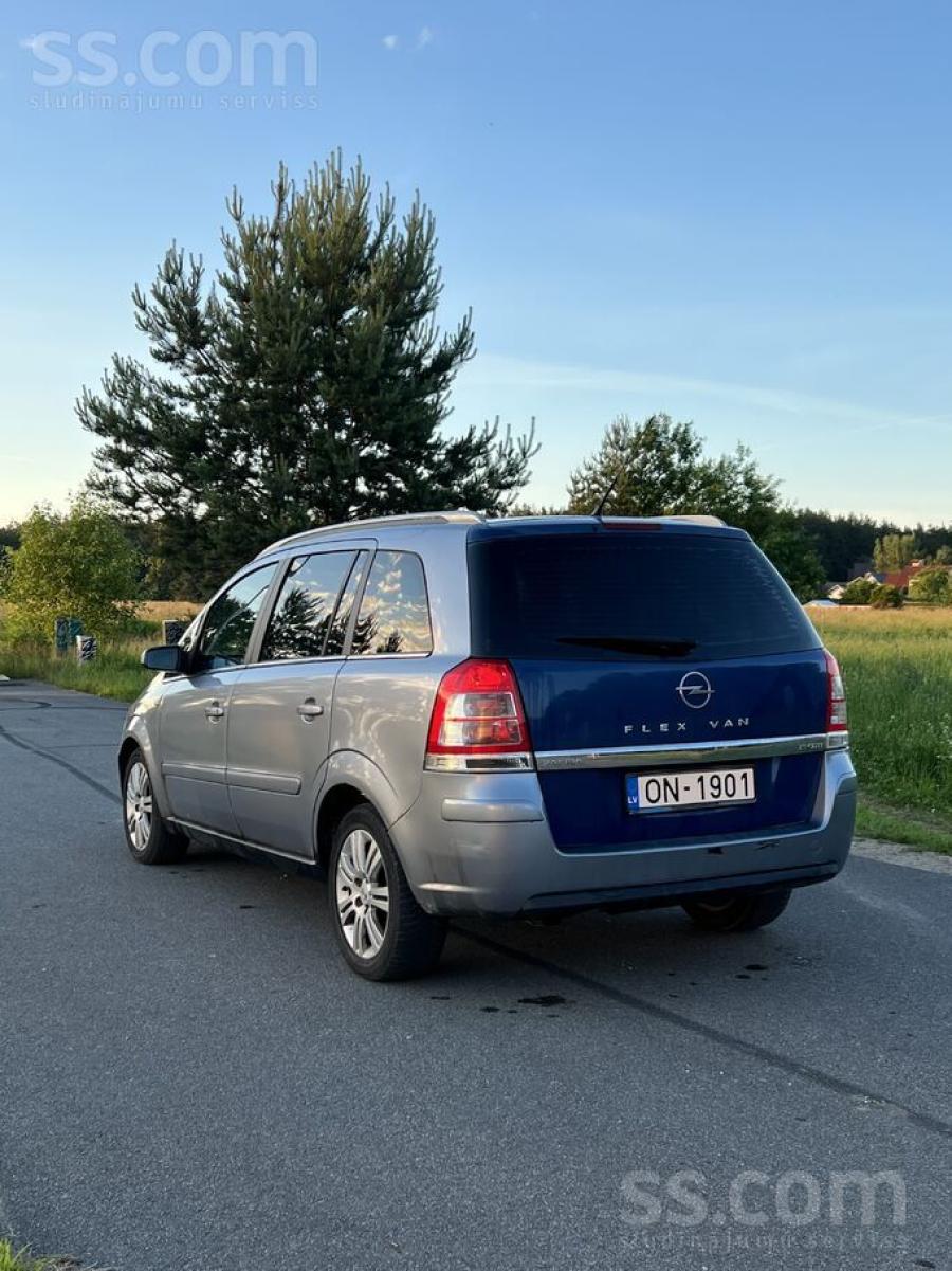 Opel Zafira 2005 in Riga, with an engine capacity of 1.90 L and mileage of 337 thousand km for 990 €, photo 5 on AUTOMOTO.COM.LV