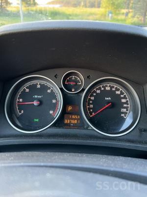 Opel Zafira 2005 in Riga, with an engine capacity of 1.90 L and mileage of 337 thousand km for 990 €, photo 9 on AUTOMOTO.COM.LV