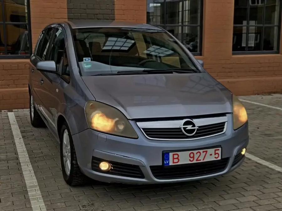 Opel Zafira 2005 Rīga, ar dzinēja tilpumu 1.90 L un nobraukumu 303 tūkst. km par 1190 €, foto 11 vietnē AUTOMOTO.COM.LV