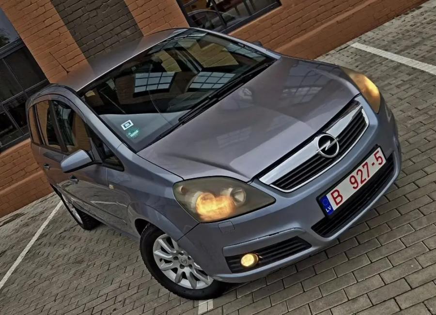 Opel Zafira 2005 Rīga, ar dzinēja tilpumu 1.90 L un nobraukumu 303 tūkst. km par 1190 €, foto 12 vietnē AUTOMOTO.COM.LV