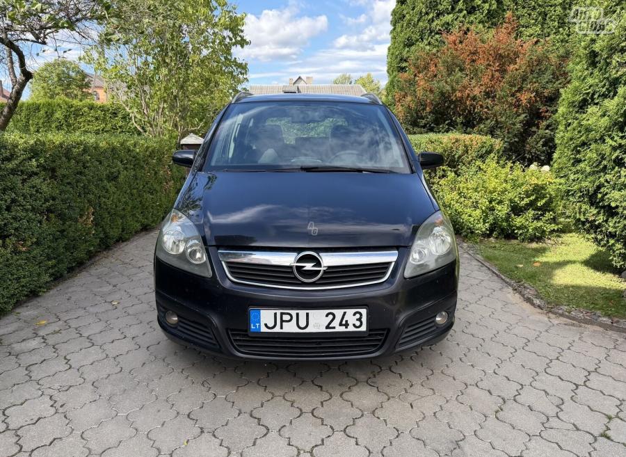 Opel Zafira 2005 in Kelme, with an engine capacity of 1.90 L and mileage of 347 thousand km for 1500 €, photo 3 on AUTOMOTO.COM.LV