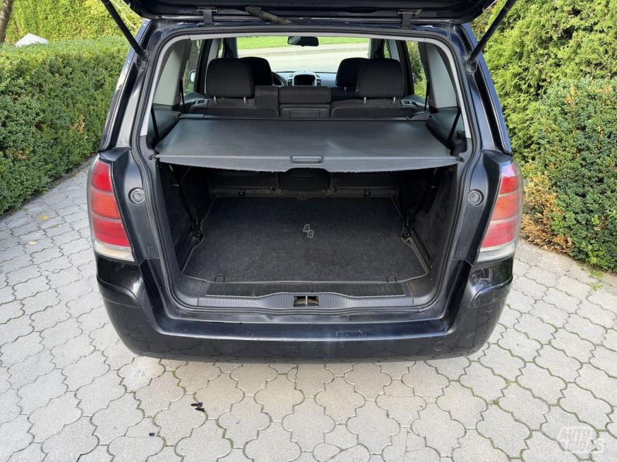 Opel Zafira 2005 in Kelme, with an engine capacity of 1.90 L and mileage of 347 thousand km for 1500 €, photo 7 on AUTOMOTO.COM.LV