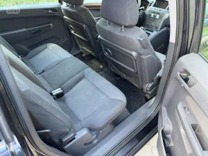 Opel Zafira 2005 in Kelme, with an engine capacity of 1.90 L and mileage of 347 thousand km for 1500 €, photo 12 on AUTOMOTO.COM.LV