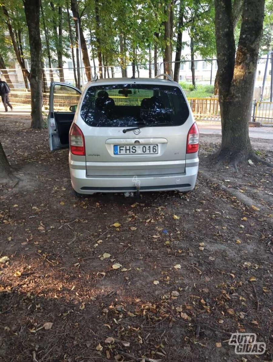 Opel Zafira 2005 Viļņa, ar dzinēja tilpumu 2.20 L un nobraukumu 287 tūkst. km par 700 €, foto 1 vietnē AUTOMOTO.COM.LV