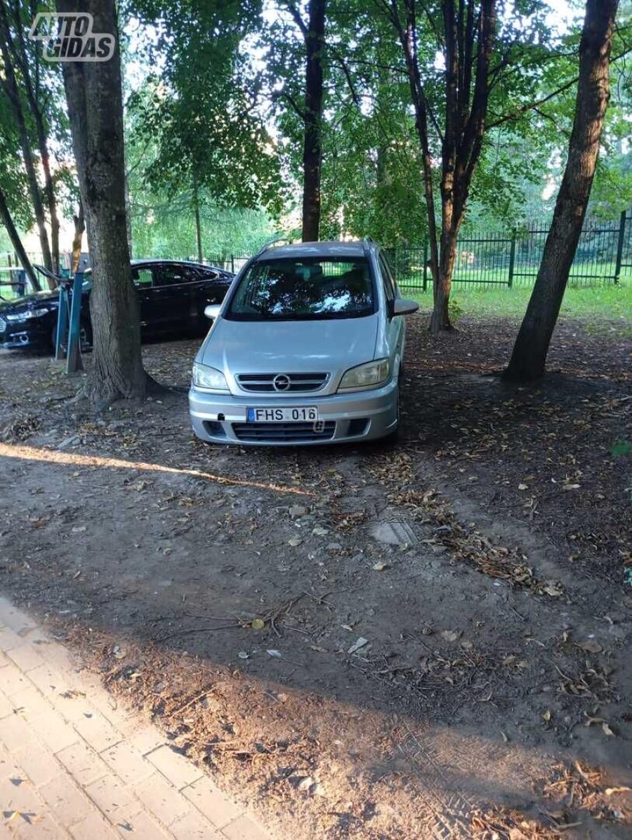 Opel Zafira 2005 Viļņa, ar dzinēja tilpumu 2.20 L un nobraukumu 287 tūkst. km par 700 €, foto 4 vietnē AUTOMOTO.COM.LV