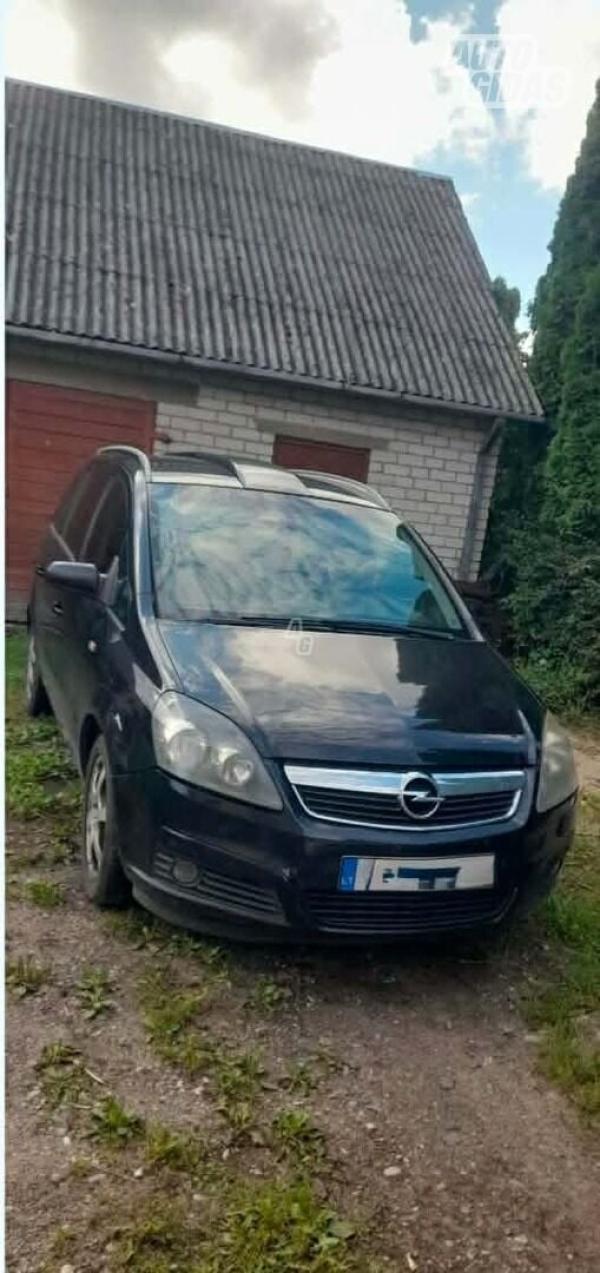 Opel Zafira 2005 in Prienai, with an engine capacity of 1.90 L and mileage of 403 thousand km for 1300 €, photo 1 on AUTOMOTO.COM.LV