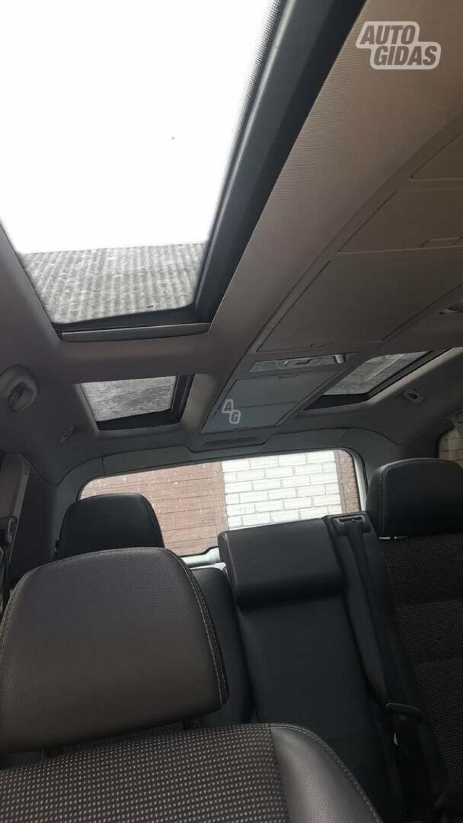 Opel Zafira 2005 in Prienai, with an engine capacity of 1.90 L and mileage of 403 thousand km for 1300 €, photo 11 on AUTOMOTO.COM.LV
