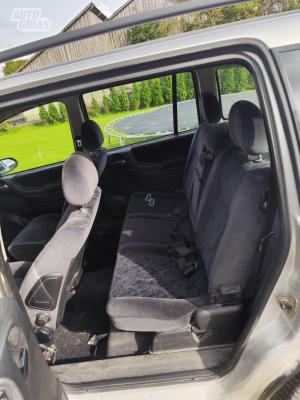 Opel Zafira 2005 Mažeikiai, ar dzinēja tilpumu 2.00 L un nobraukumu 357 tūkst. km par 520 €, foto 7 vietnē AUTOMOTO.COM.LV