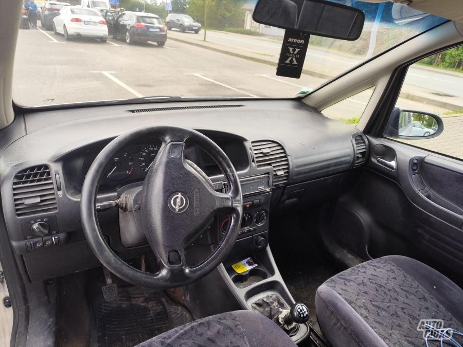 Opel Zafira 2005 Mažeikiai, ar dzinēja tilpumu 2.00 L un nobraukumu 357 tūkst. km par 520 €, foto 8 vietnē AUTOMOTO.COM.LV