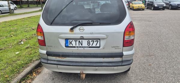 Opel Zafira 2005 Klaipėda, ar dzinēja tilpumu 2.20 L un nobraukumu 333 tūkst. km par 600 €, foto 4 vietnē AUTOMOTO.COM.LV