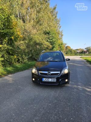 Opel Zafira 2005 Šilutė, ar dzinēja tilpumu 1.90 L un nobraukumu 278 tūkst. km par 1650 €, foto  vietnē AUTOMOTO.COM.LV