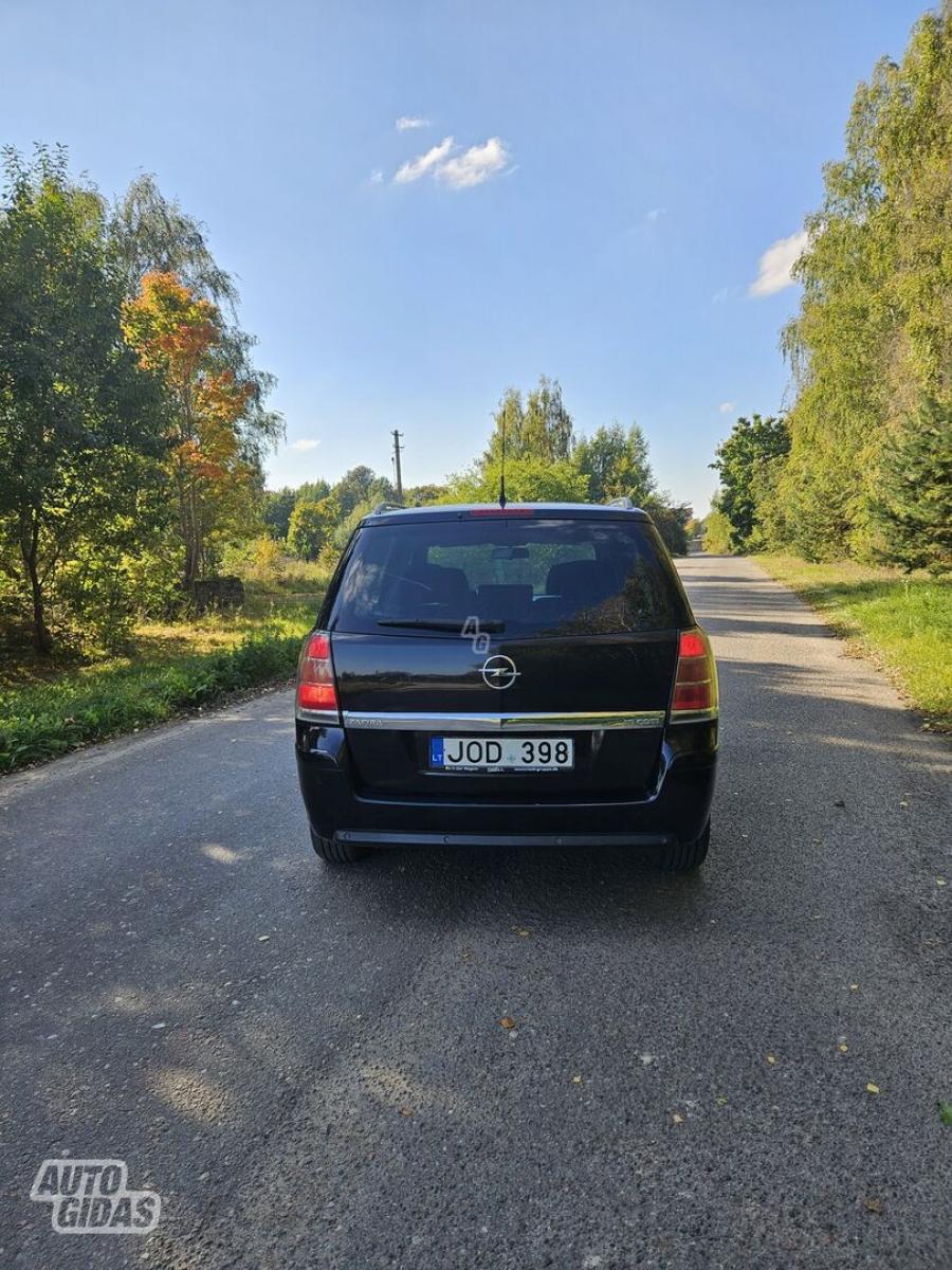 Opel Zafira 2005 Šilutė, ar dzinēja tilpumu 1.90 L un nobraukumu 278 tūkst. km par 1650 €, foto 6 vietnē AUTOMOTO.COM.LV