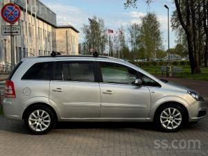 Opel Zafira 2006 in Jelgava, with an engine capacity of 1.90 L and mileage of 353 thousand km for 1650 €, photo 6 on AUTOMOTO.COM.LV