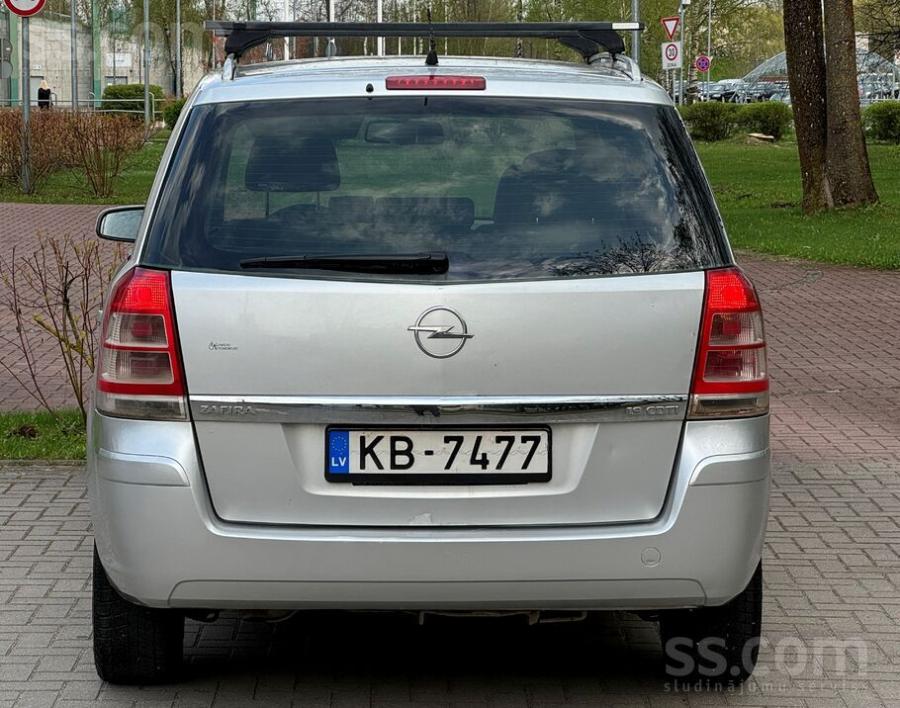 Opel Zafira 2006 in Jelgava, with an engine capacity of 1.90 L and mileage of 353 thousand km for 1650 €, photo 7 on AUTOMOTO.COM.LV